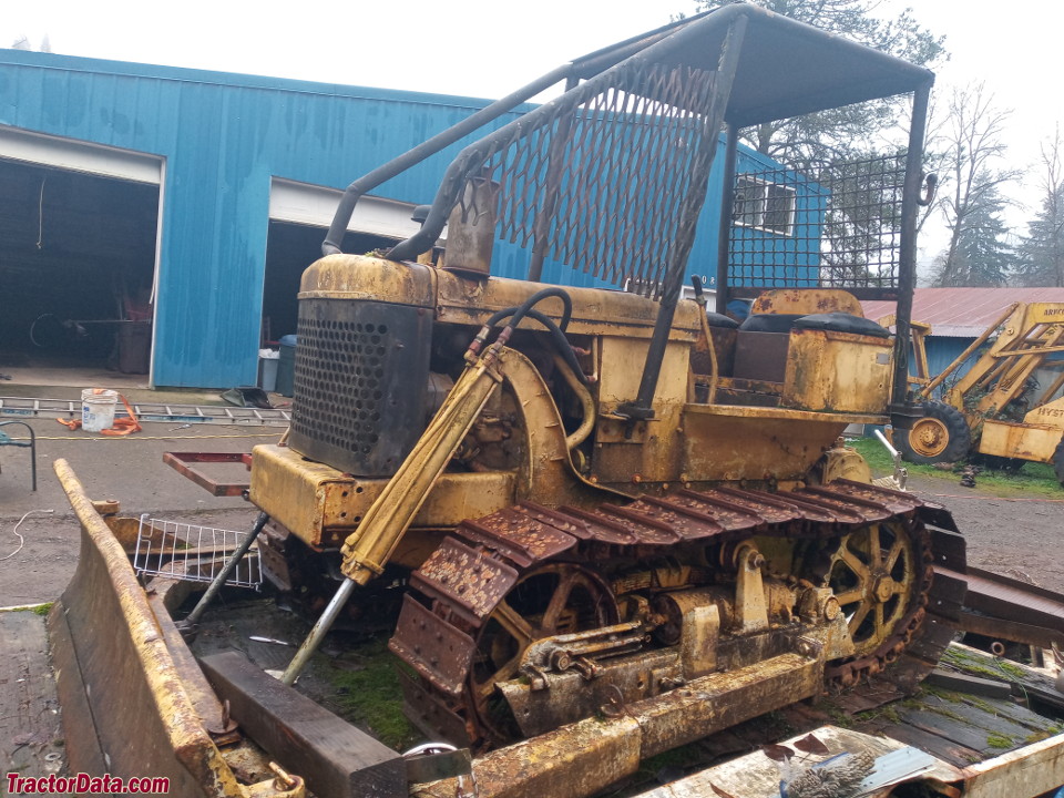 TractorData.com J.I. Case Terratrac 320 tractor information
