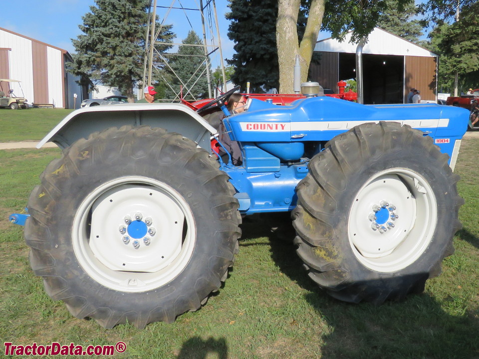 TractorData.com County Super 6 tractor photos information