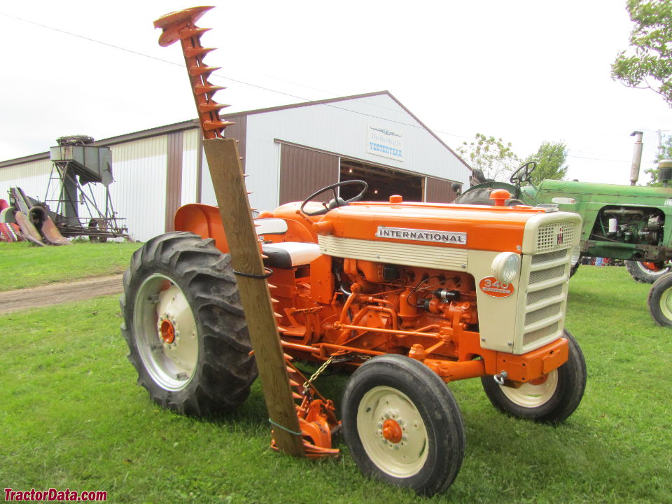 TractorData International Harvester 340 Tractor Photos Information