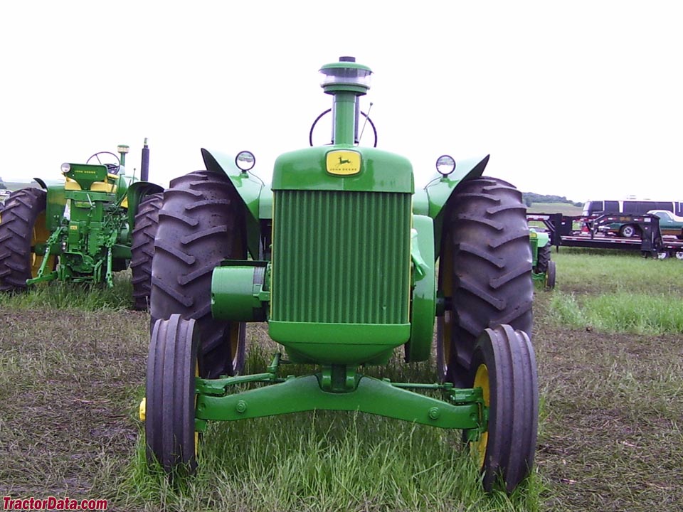 TractorData.com John Deere 830 tractor information