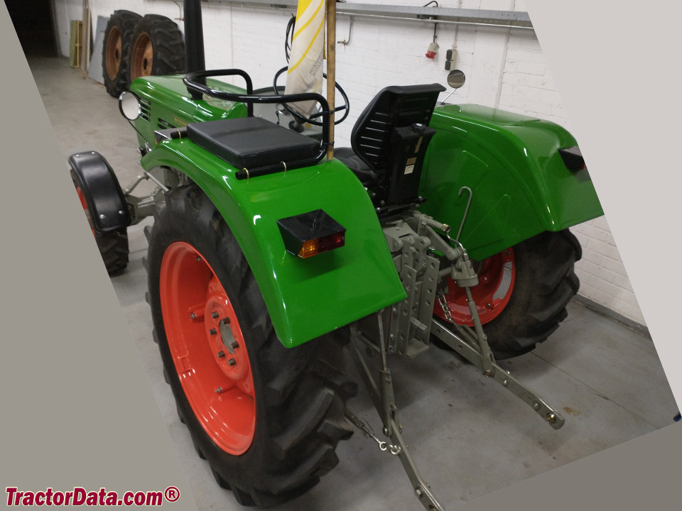 TractorData.com Deutz D 5506 tractor photos information