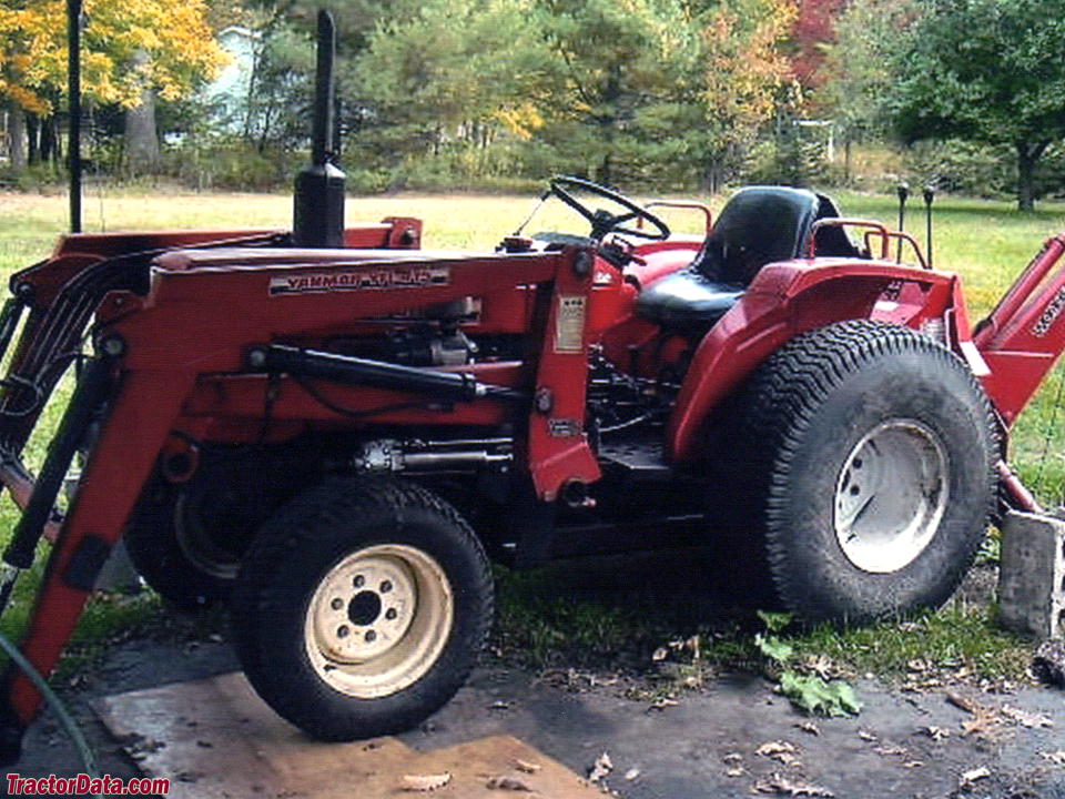 TractorData.com Yanmar YM226 tractor photos information