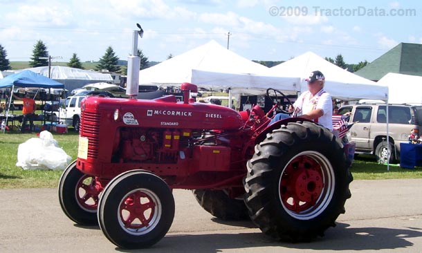 TractorData.com McCormick-Deering Super WD-6 tractor photos information
