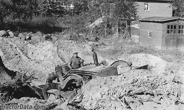 TractorData.com International Harvester TD-14 tractor photos information