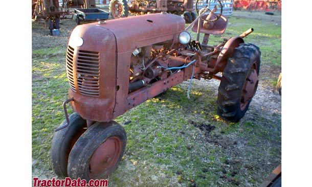 TractorData.com B.F. Avery A tractor photos information