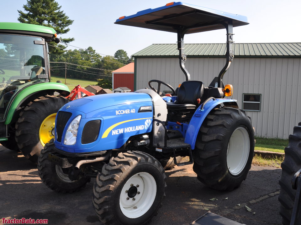 TractorData New Holland Boomer 40 Tractor Information