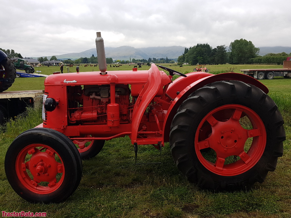 TractorData.com David Brown Cropmaster tractor photos information