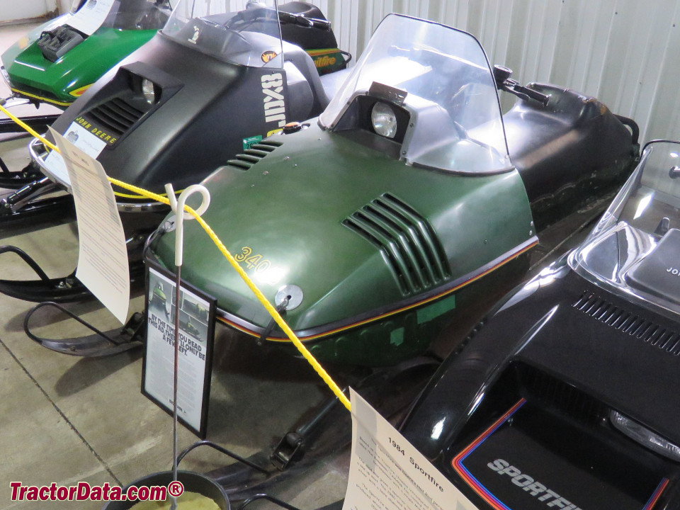 TractorData.com John Deere 340/S snowmobile photos information